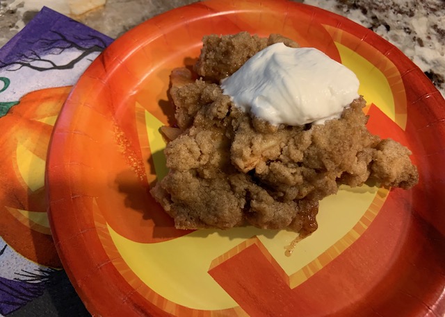 Eerie Apple Crumble with Ghost Foam – Fixin' Leaks and Leeks