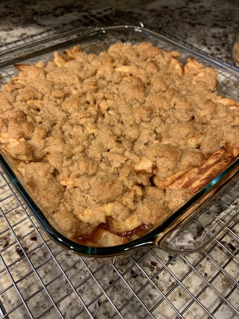 Eerie Apple Crumble with Ghost Foam – Fixin' Leaks and Leeks